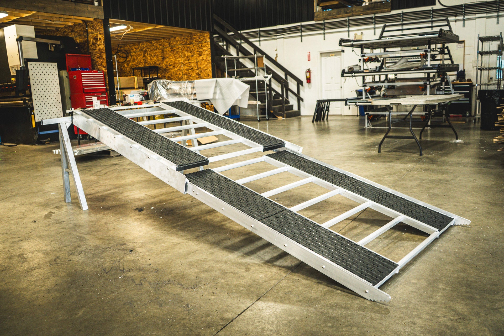 LV3 Deck – Limitless Manufacturing Inc